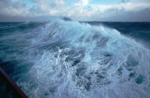 Water vreet elektriciteit: de ontzilting van zeewater – www ...